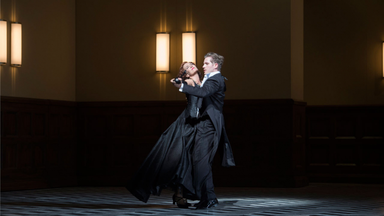 Annette Dasch, Johannes Martin Kränzle & Barnaby Rea Lead 'Die Lustige ...