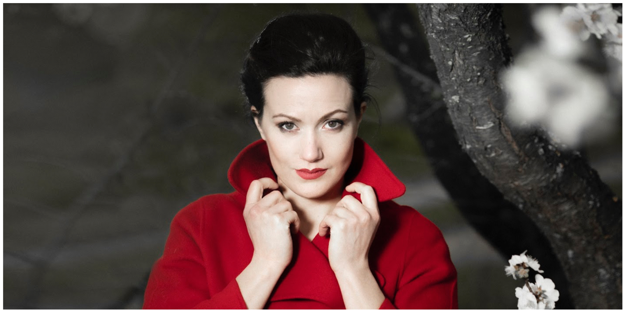 Q & A: Soprano Julie Fuchs On Her Current Role As La Comtesse Adèle At ...