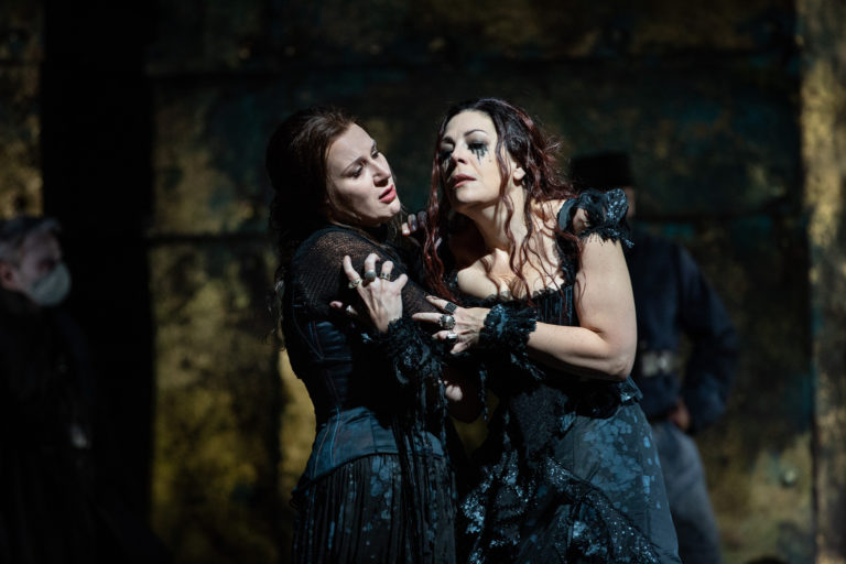 Metropolitan Opera 2022-23 Review: Medea - OperaWire OperaWire