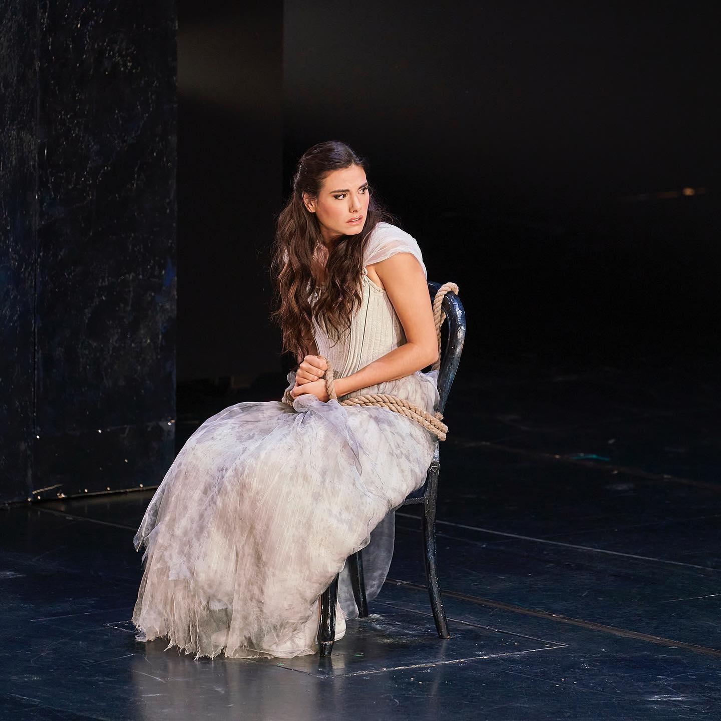 Artist of the Week: Serena Sáenz - OperaWire OperaWire