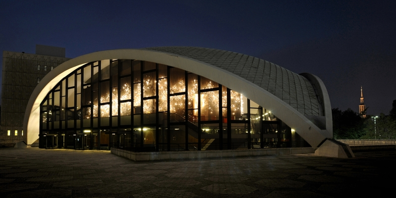 Jessica Nuccio, Tommi Hakala & Viktor Antipenko Lead Theater Dortmund's ...