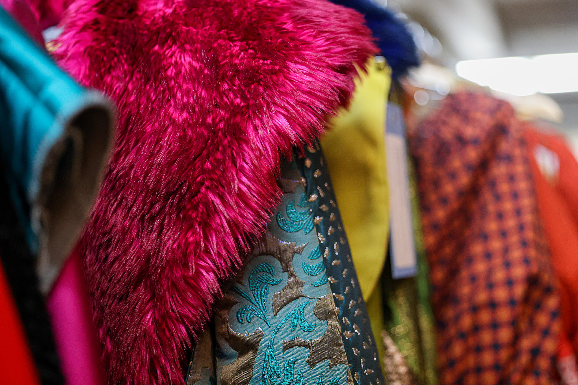 Santa Fe Opera to Host Costume Sale - OperaWire OperaWire