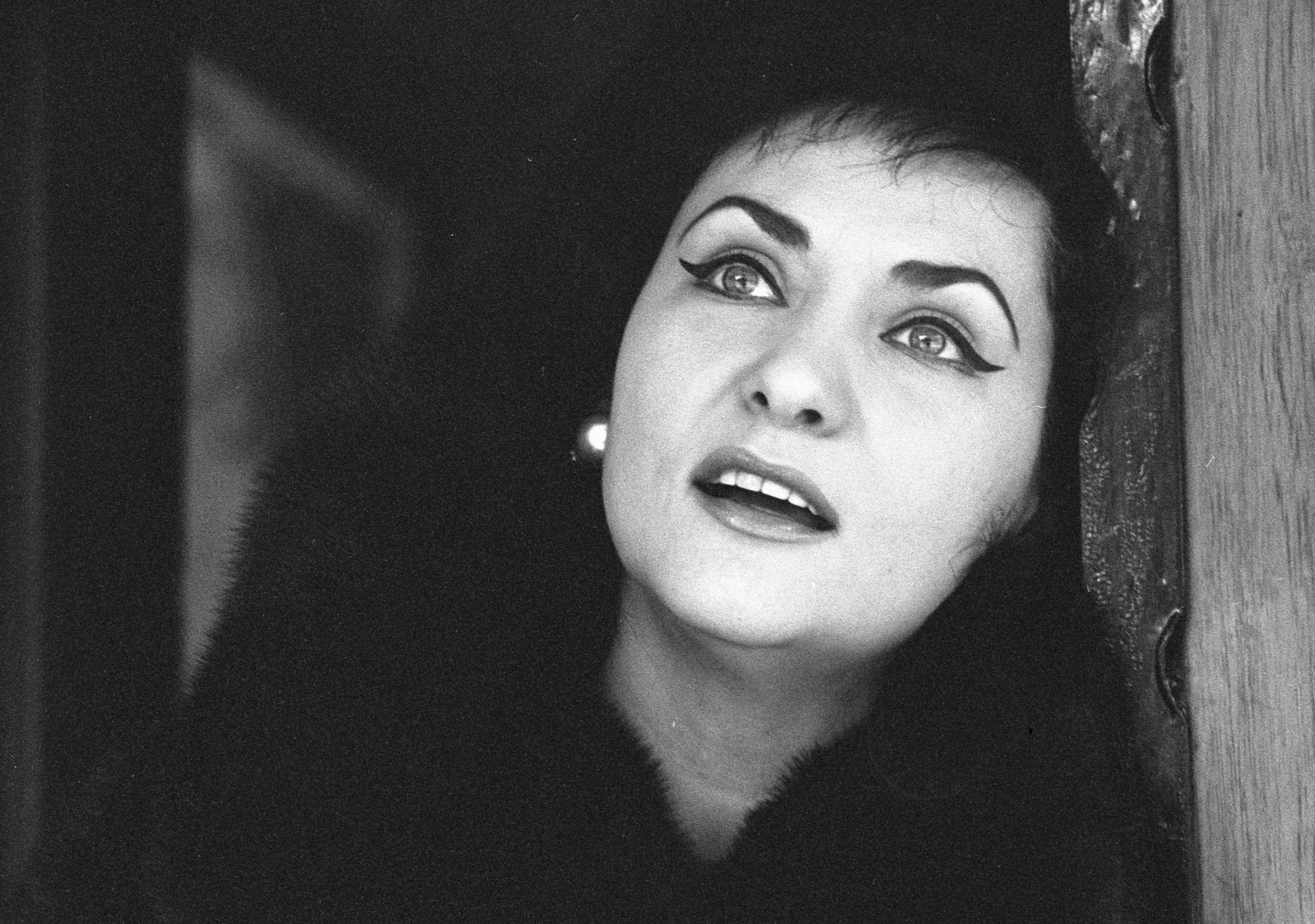Obituary: Romanian Soprano Virginia Zeani Passes at 97 - OperaWire ...