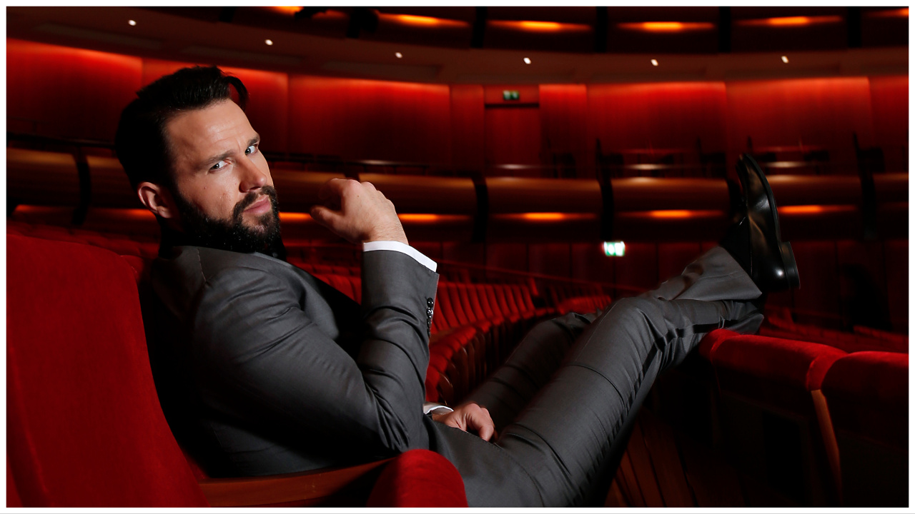 Tenor Adam Smith to Join Askonas Holt Talent Agency - OperaWire OperaWire