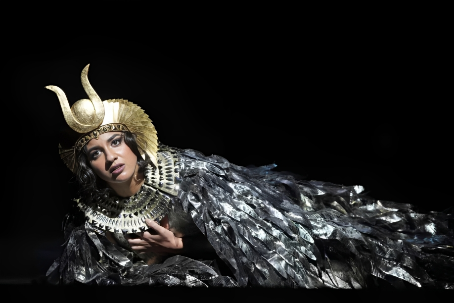 Opera Profile: The Two Stories Behind John Adams' 'Antony and Cleopatra ...