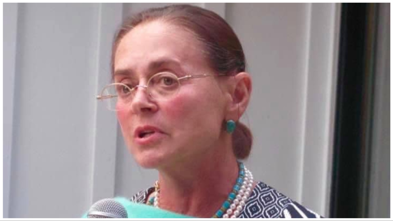 Suzanne Rorick Honored at Toledo Opera's Annual Opera Gala - OperaWire ...