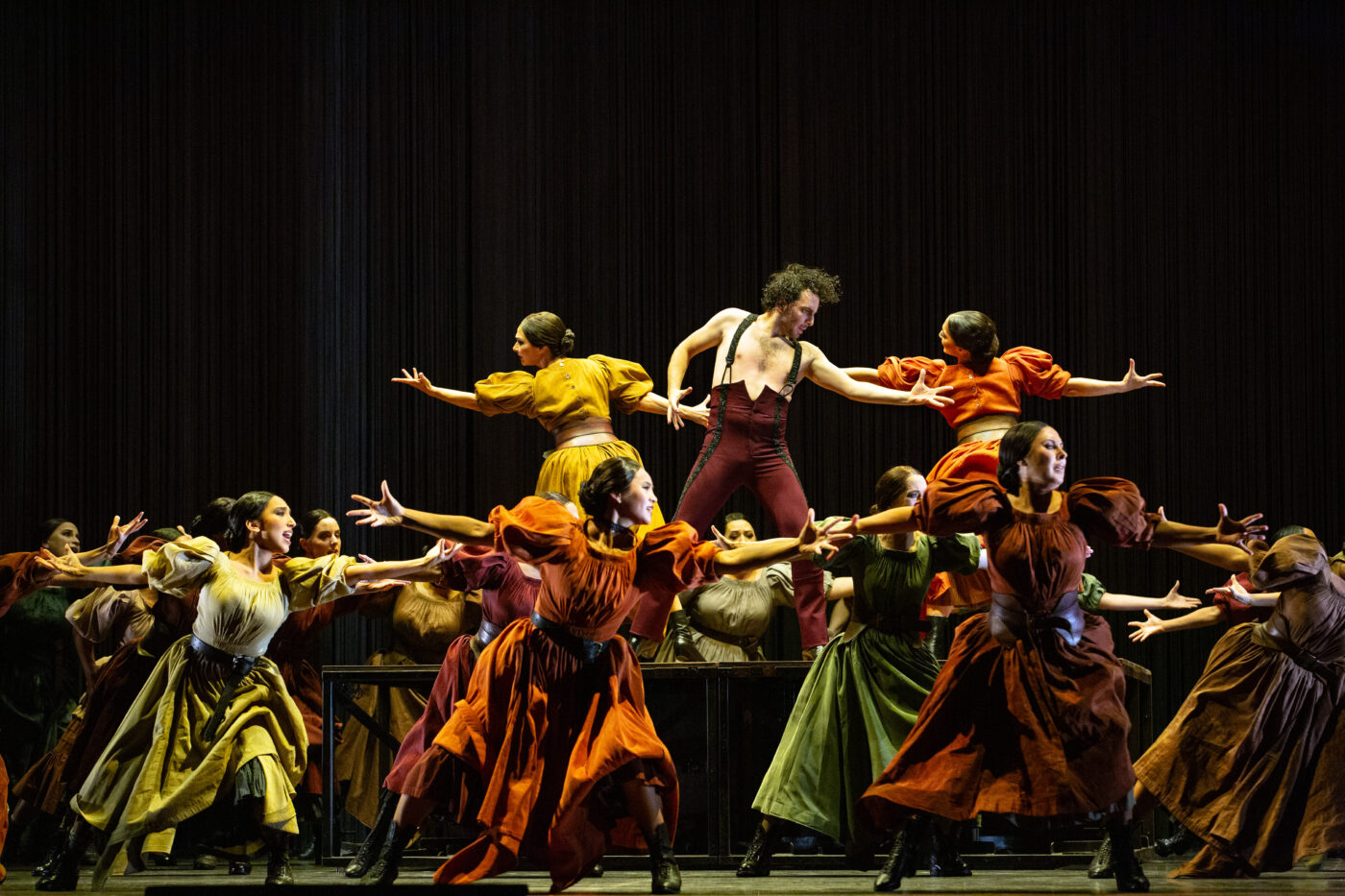 Metropolitan Opera 2024-25 Review: Ainadamar - OperaWire OperaWire