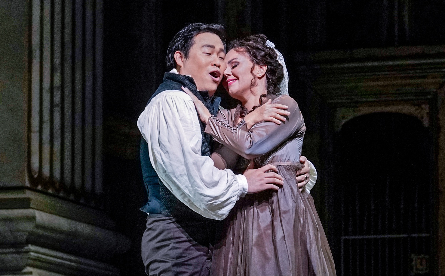 Metropolitan Opera 2024-25 Review: Tosca - OperaWire OperaWire