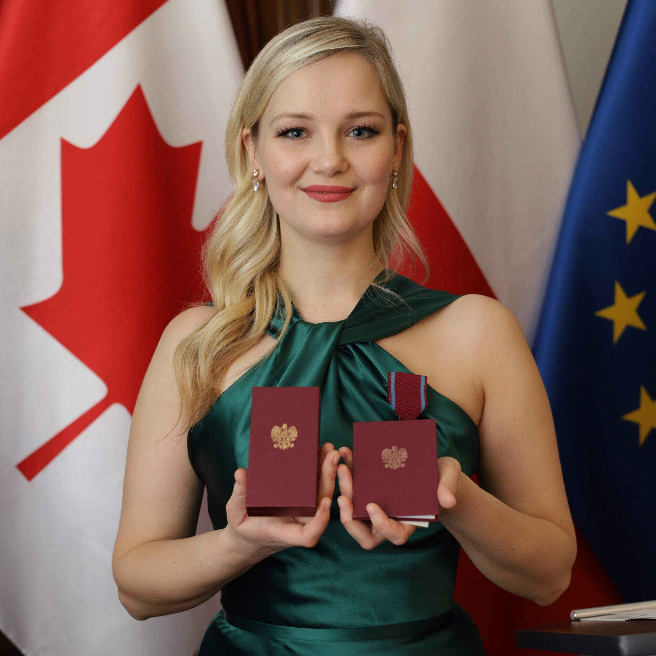 Karoline Podolak Receives Bronze Cross of Merit - OperaWire OperaWire