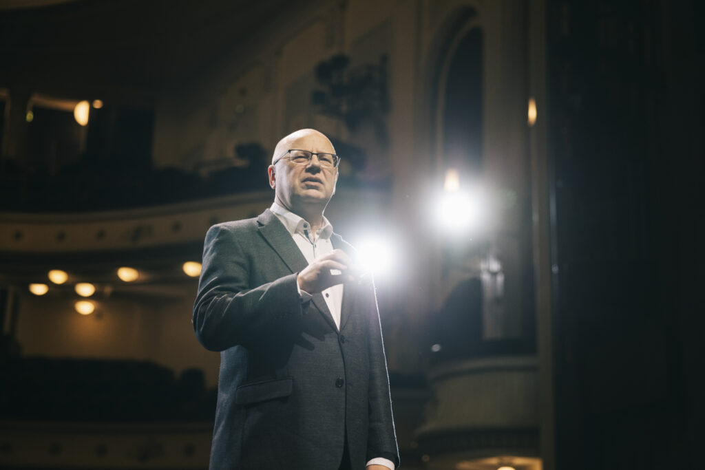 Q & A: Artistic Director Arvo Volmer on His Role at The Estonian ...