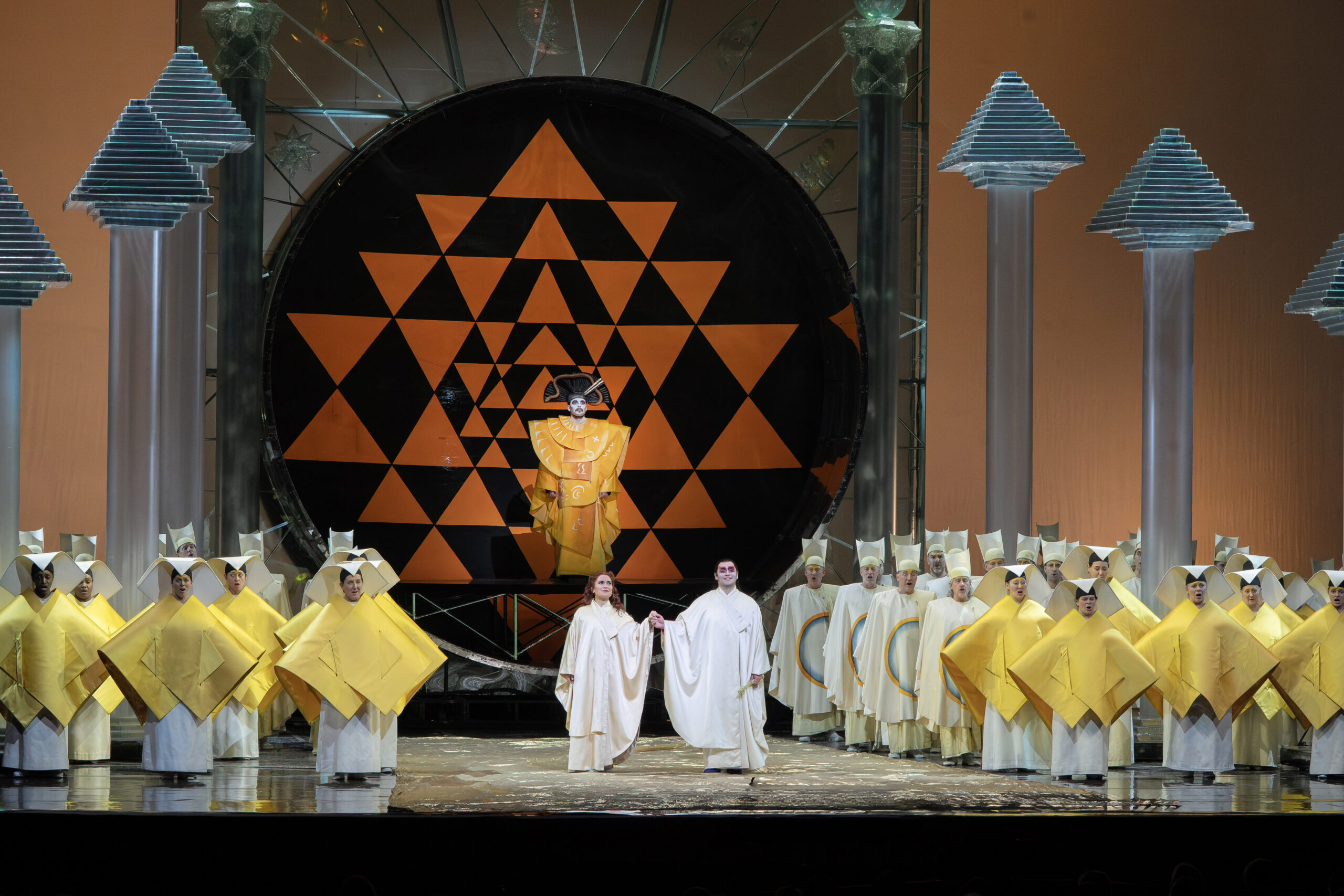 Metropolitan Opera 2025-26 Review: The Magic Flute - OperaWire OperaWire