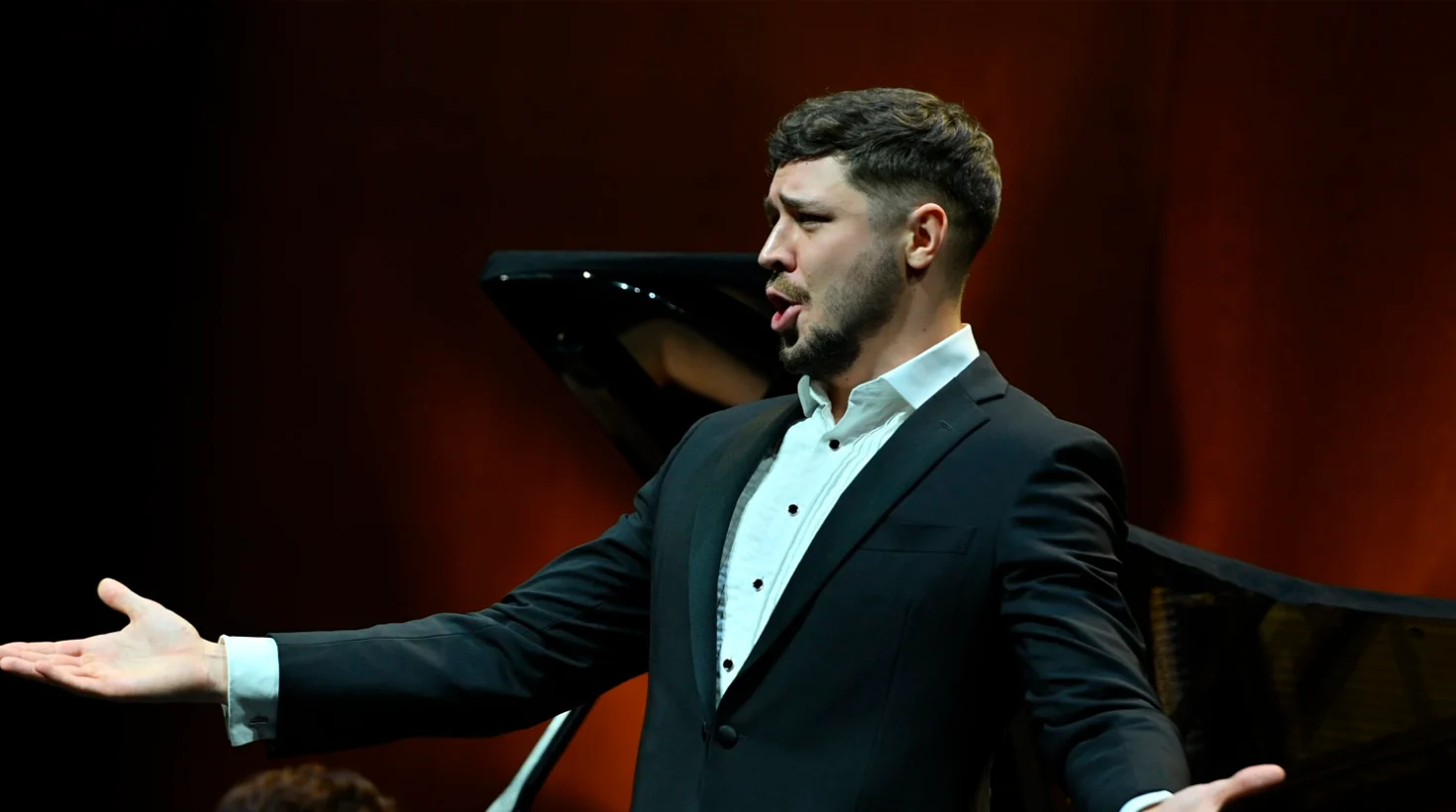 Ukraine Singers Dominate Concurso Tenor Viñas 2026 Winners - OperaWire ...