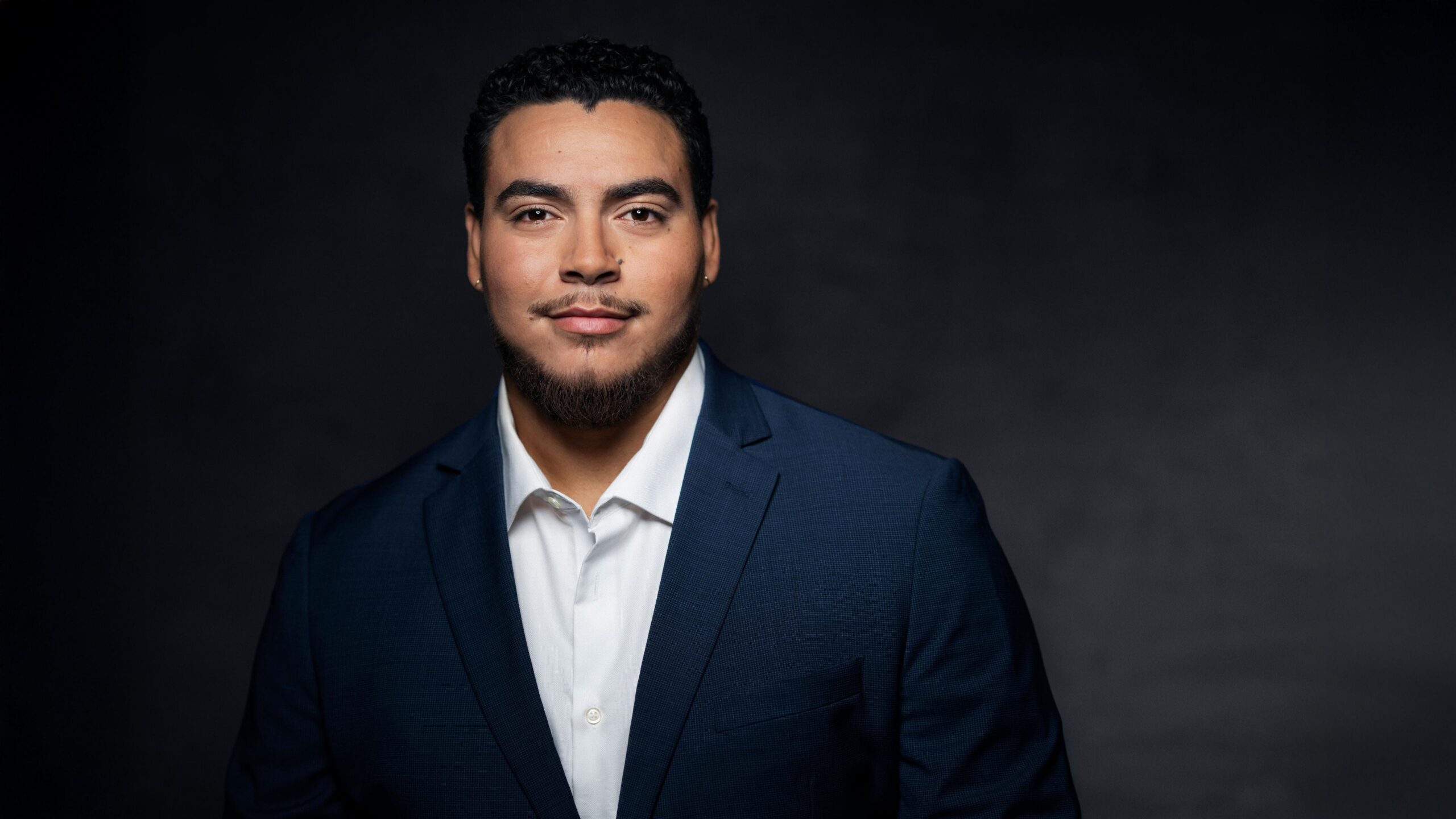Daniel Luis Espinal Joins Askonas Holt for Management - OperaWire OperaWire