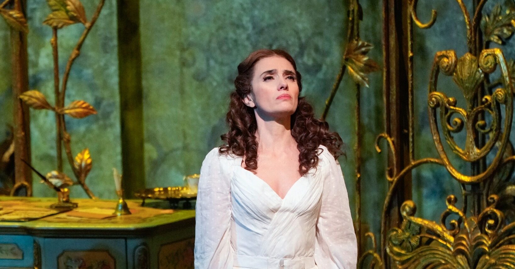 Metropolitan Opera 2025-26 Review: La Traviata (Cast B) - OperaWire ...
